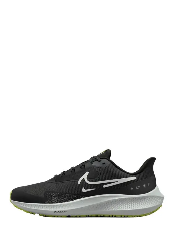 Nike Zoom Pegasus 39 Shield Sneakers - Black