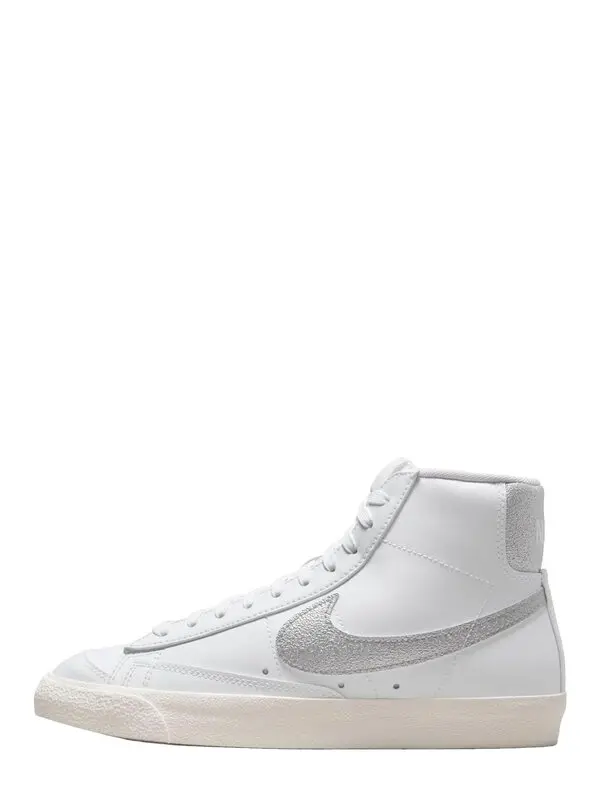 Nike Blazer Mid '77 Ess Sneakers - White/gray