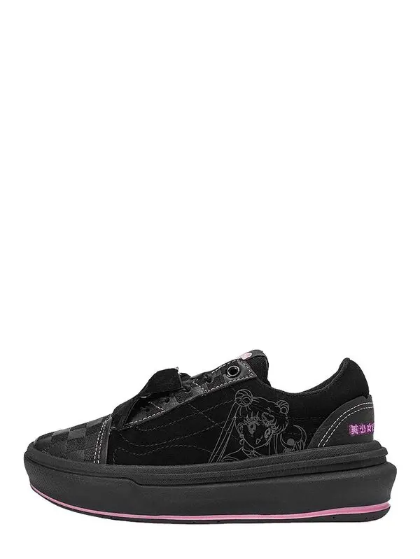VANS Sailor Moon X Old Skool Overt Comfycush 'pretty Guardian' Sneakers - Black