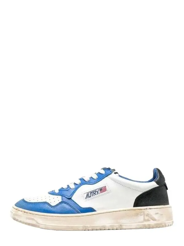 AUTRY Medalist Leather Low Top Sneakers - White/black/azure