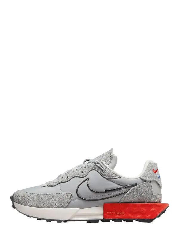 Nike Fontanka Waffle Sneakers - Grey/red