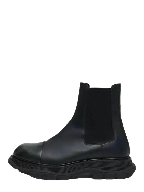 Alexander McQueen Wander Chelsea Boots - Black