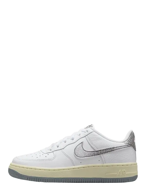 Nike Force 1 Low Lv8 3 Sneakers - White/beach/white