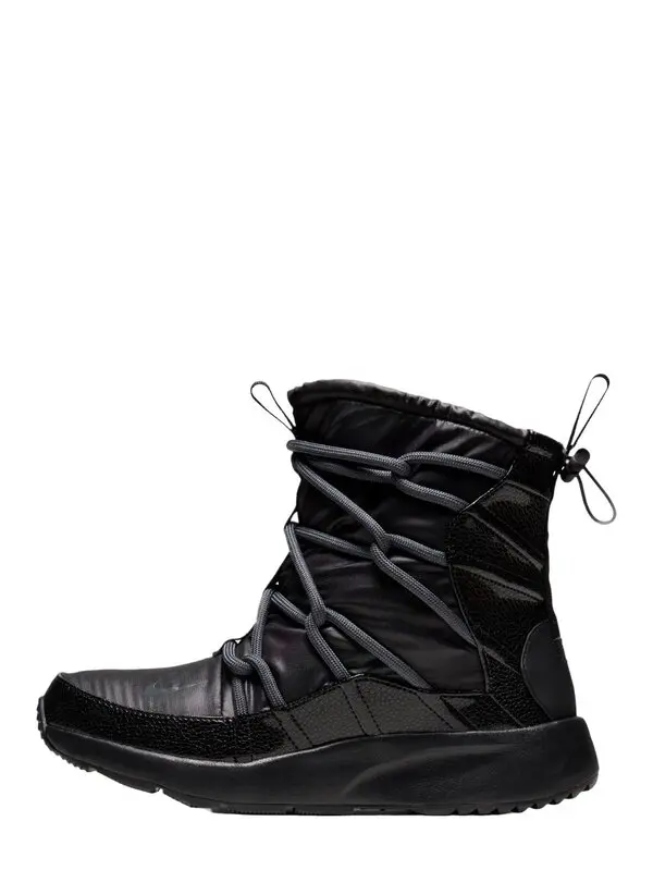 Nike Tanjun High Rise Sneakers - Black