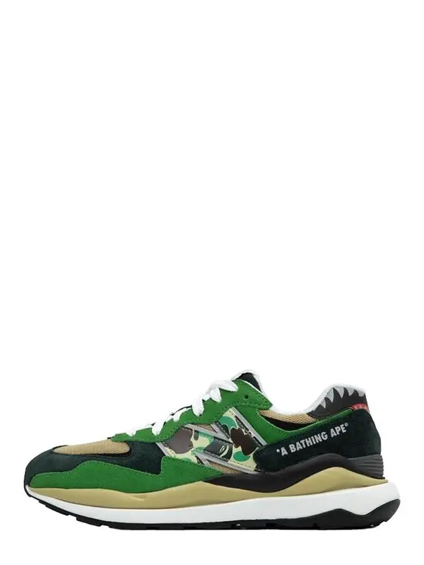 NEW BALANCE X A Bathing Ape 57/40 Sneakers - Green