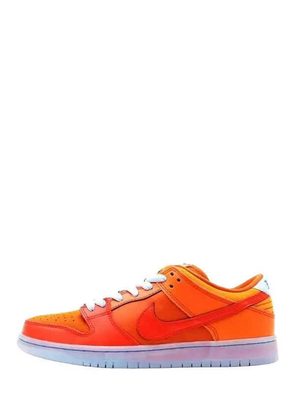 Nike Dunk Low Pro "fire & Ice" Sneakers - Orange
