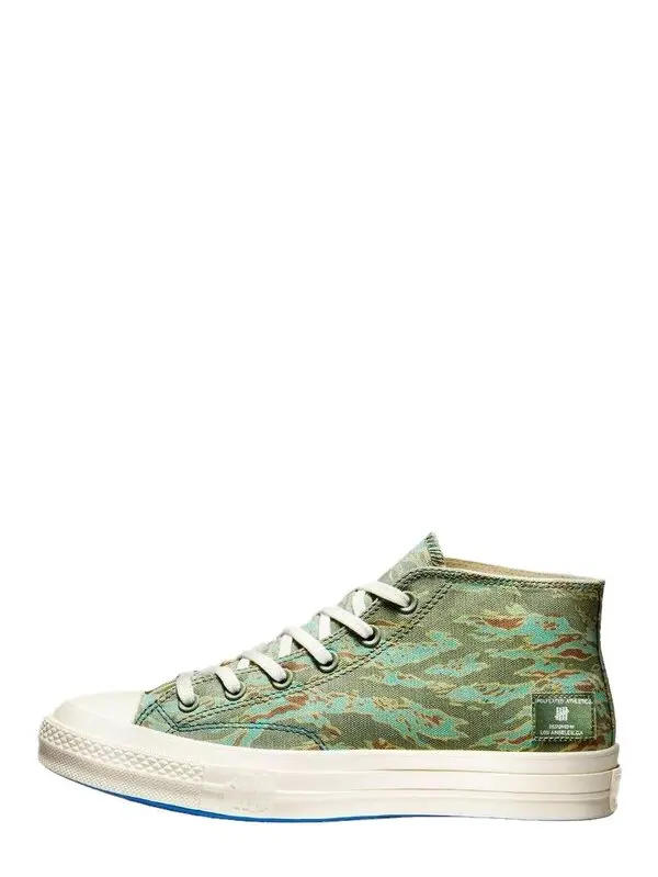 CONVERSE Undefeated X Chuck 70 Mid "tiger Camo Print" Sneakers - Green