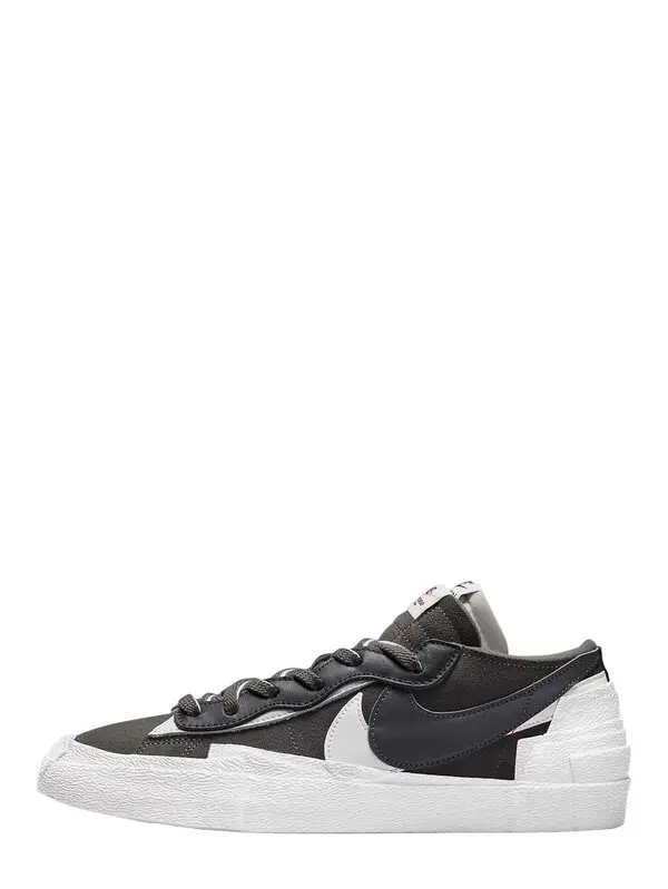 Nike X Sacai Blazer Low 'iron Grey' Sneakers - Black/white