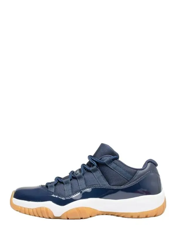 JORDAN Air Retro Low Navy Gum Sneakers - Midnight Navy/wht-gm Lght Brwn