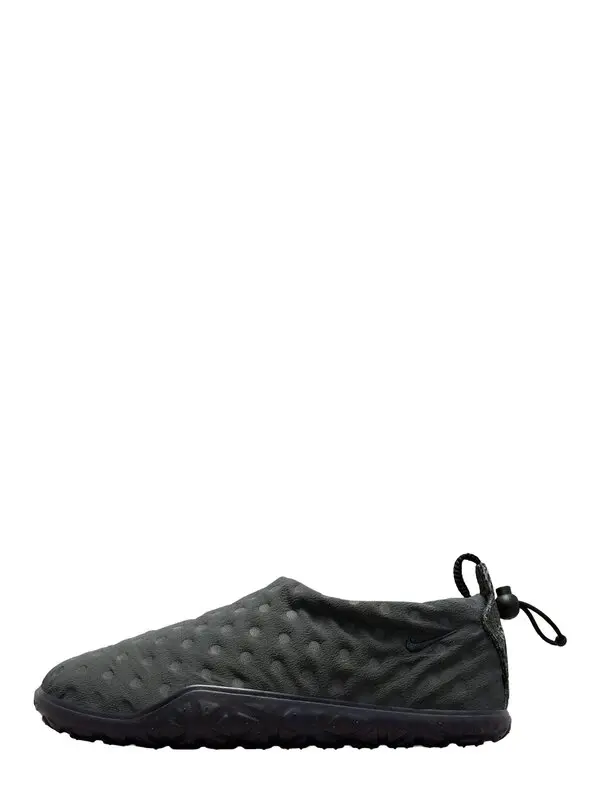 Nike Moc " Dots" Low Top Slip-on - Black