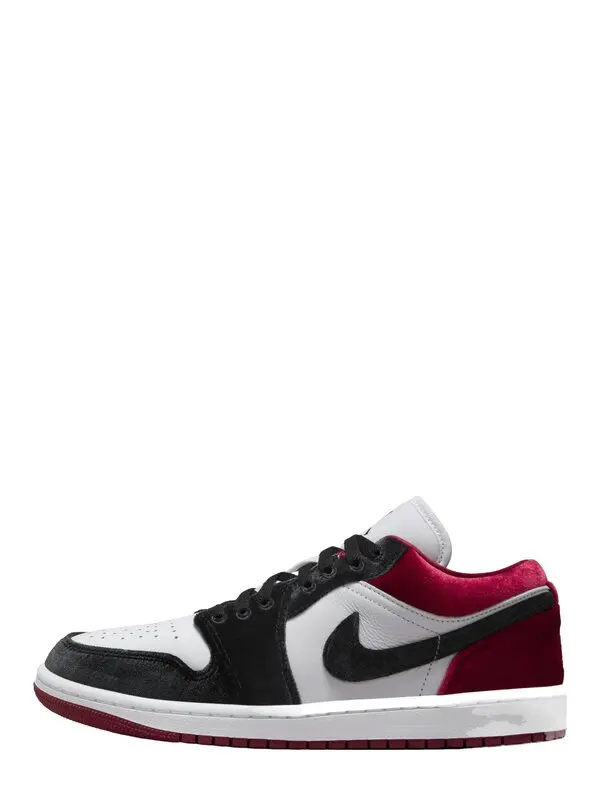 JORDAN 1 Low Se Velvet Black Toe - Black/white/team Red