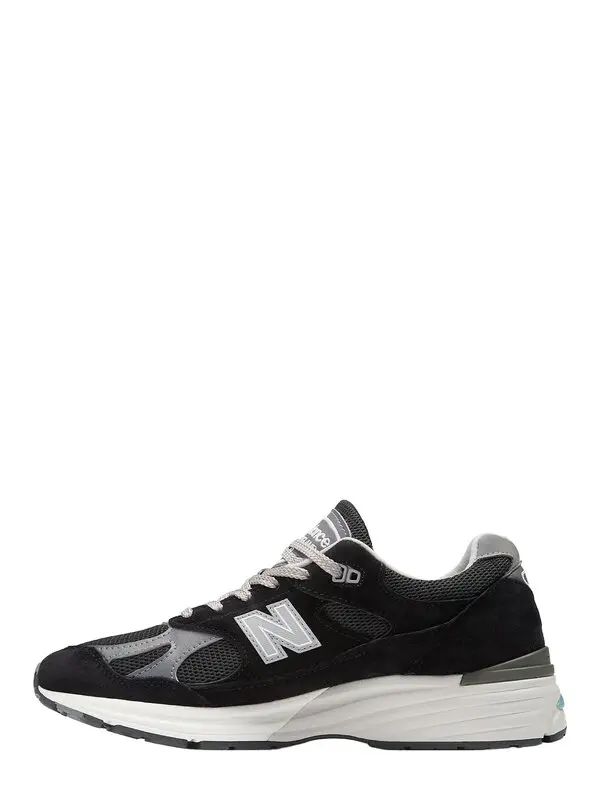 NEW BALANCE 991v2 Made In England Sneakers - Black/grey