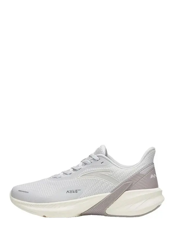 ANTA The Sting 4 Sneakers - Grey/tan/white
