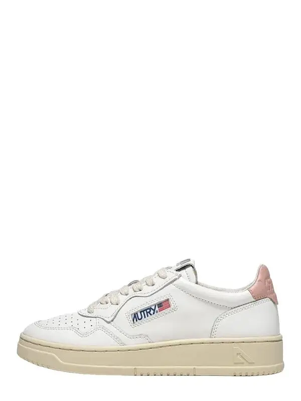 AUTRY Medalist Leather Low Top Sneakers - White/pink