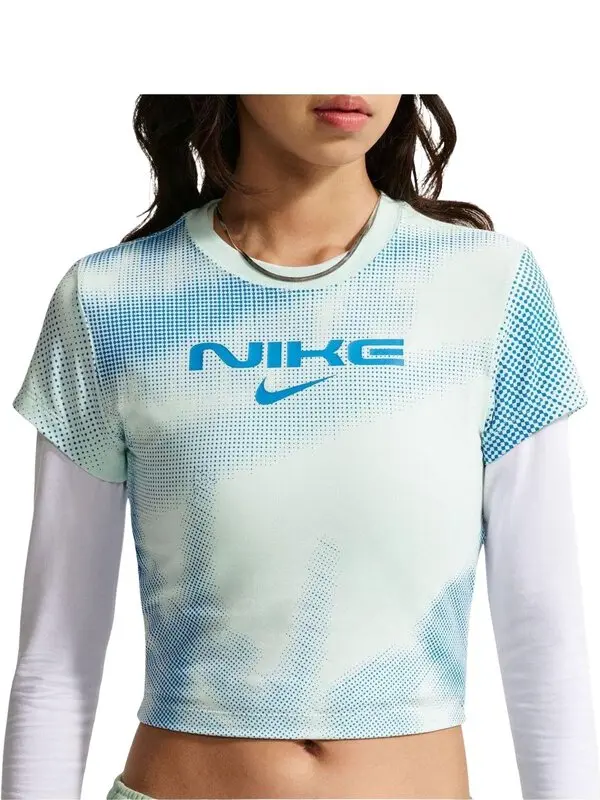 Nike Chill Knit Fitted T-shirt - Barely Green