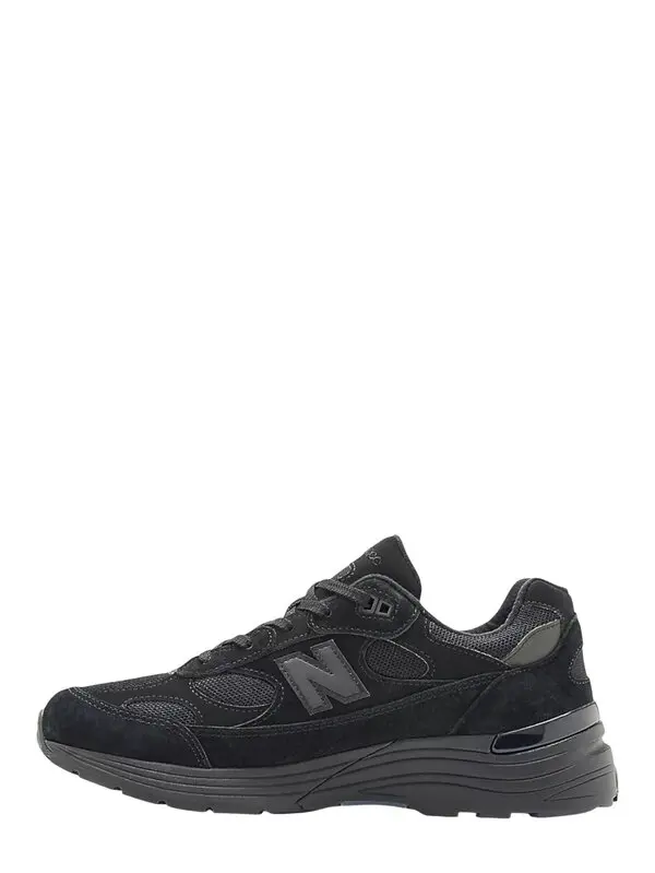 NEW BALANCE 992 Sneakers - Black