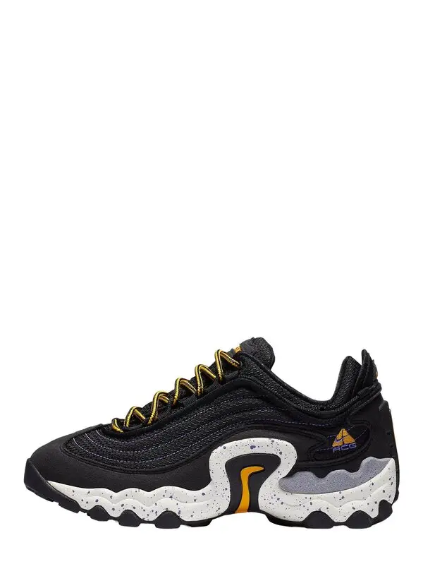 Nike Air Skarn "university Gold" Sneakers - Black