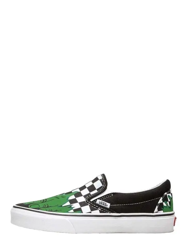 VANS Marvel X Classic Slip-on "hulk" Sneakers - Green