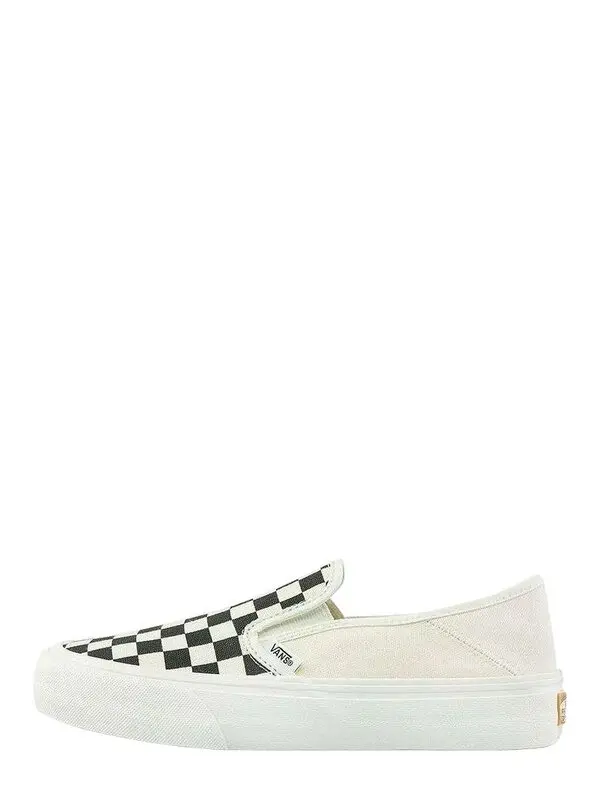 VANS Slip-on Checkerboard Canvas Low Top Sneakers - Black/white