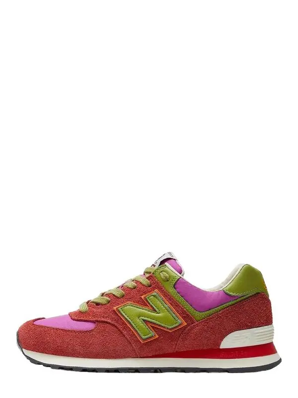 NEW BALANCE Stray Rats X 574 Sneakers - Brownred/green