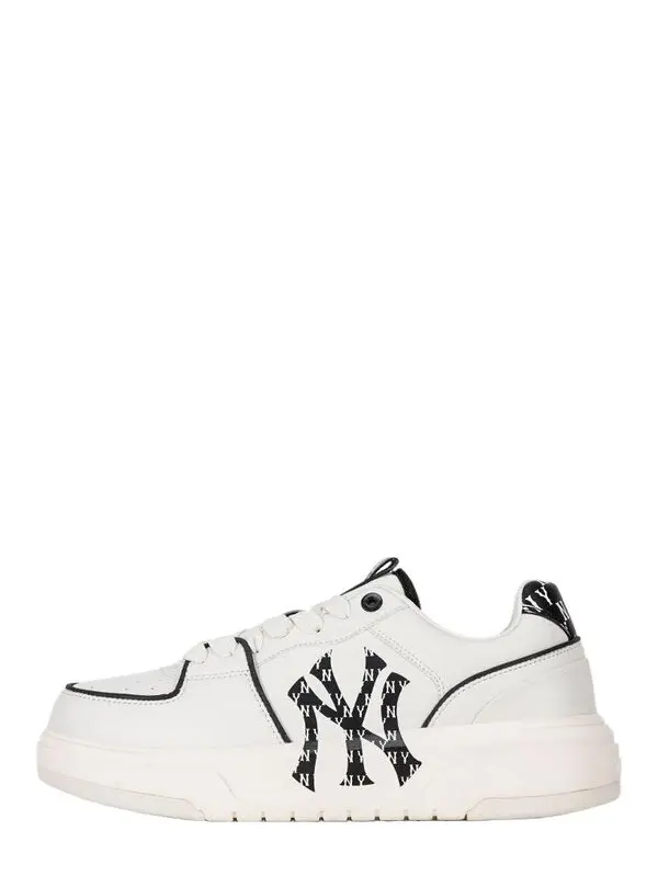 MLB Yankees Monogram Chunky Sneakers - White/black