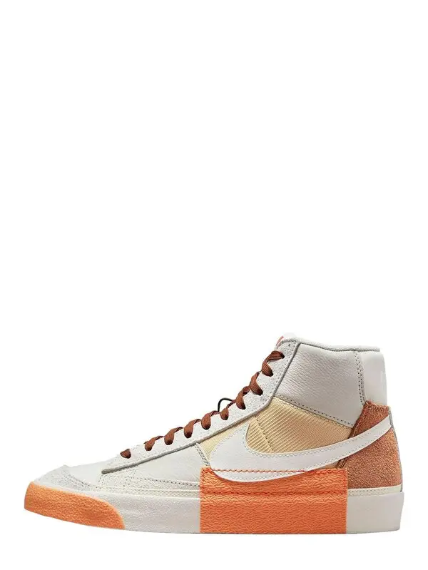 Nike Blazer '77 Pro Club Mid Top Sneakers - White/yellow