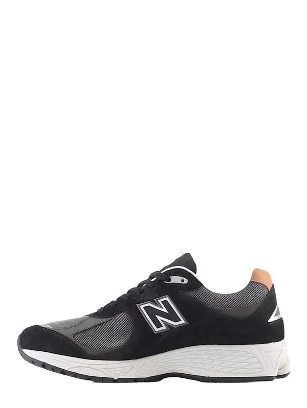 NEW BALANCE 2002r Athletic Sneakers - Black