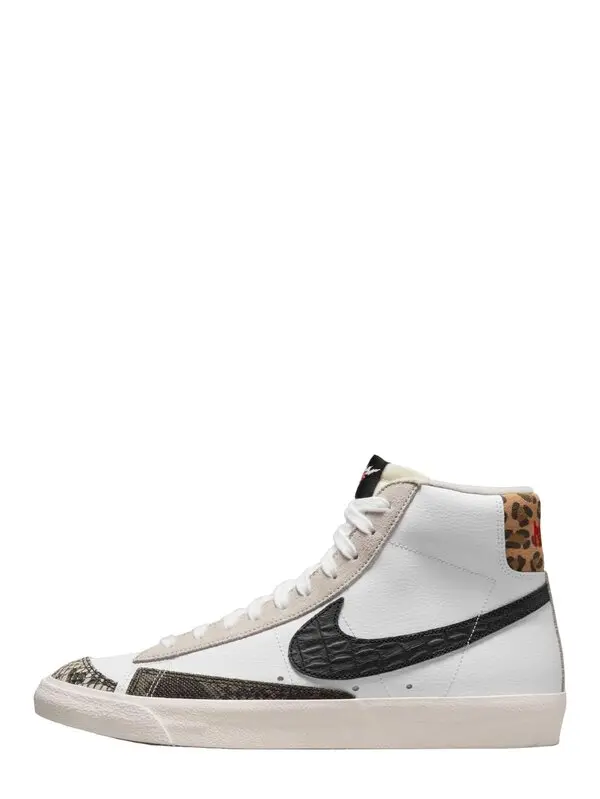Nike Blazer Mid 'tunnel Walk' Sneakers - White