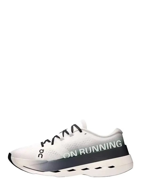 On Cloudboom Max Sneakers - White/black