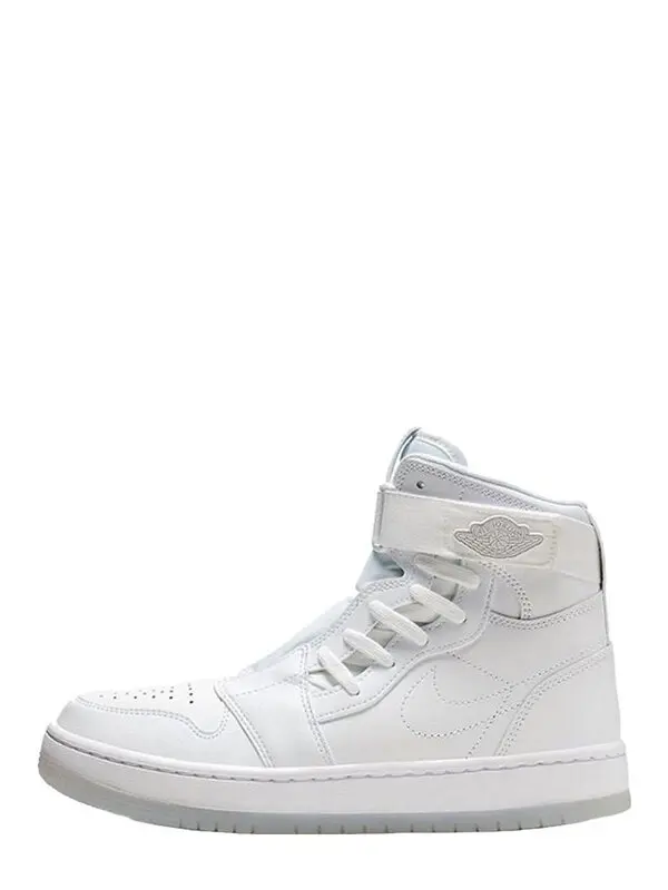 JORDAN 1 Nova Xx High Top Sneakers - White/black