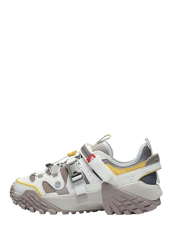 LI-NING Cf Linchuan V2 'dream Chaser' Sneakers - Beige/grey