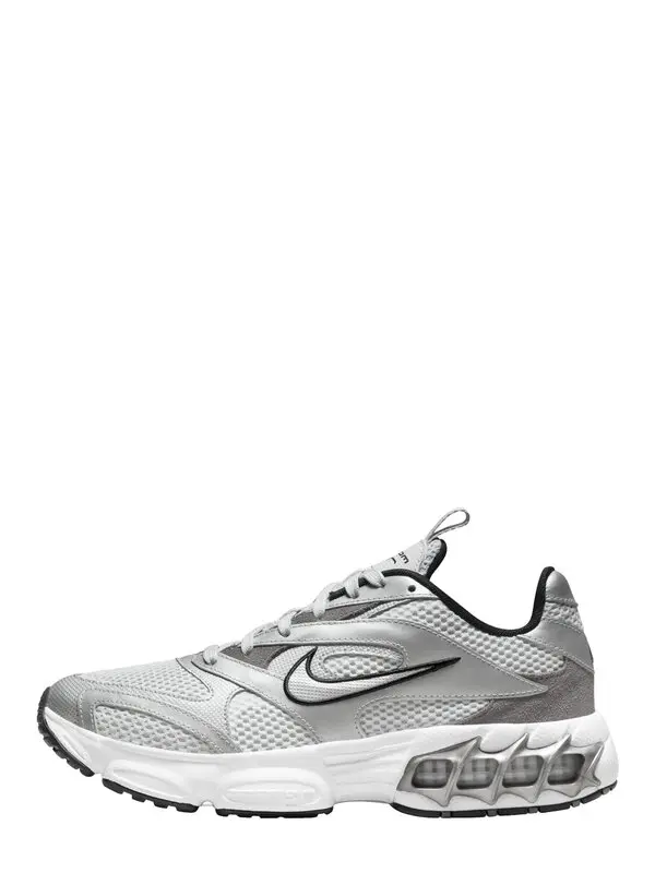 Nike Zoom Air Fire Low-top Athletic Sneakers - Silver/white