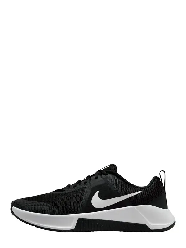 Nike Mc Trainer 3 Athletic Sneakers - Black/white