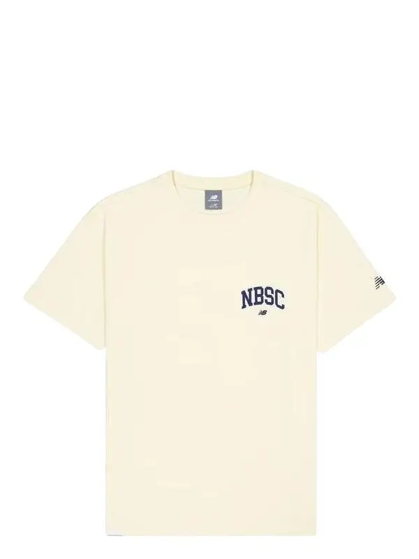 NEW BALANCE Small Nbsc Graphic T-shirt Asia Sizing 'beige Navy - Beige/navy