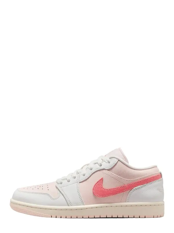 JORDAN 1 Low Se Sneakers - Summit White/light Soft Pink/sail
