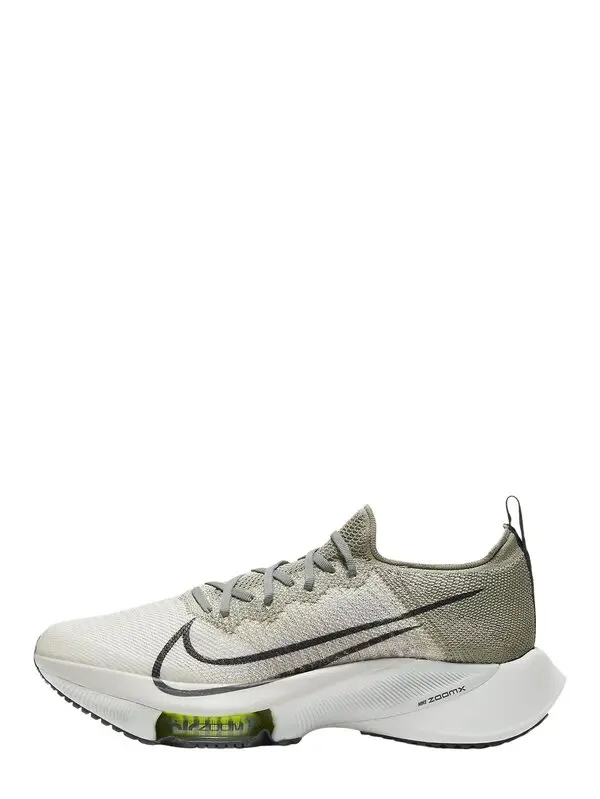 Nike Zoom Tempo Next% Fk Sneakers - White/grey