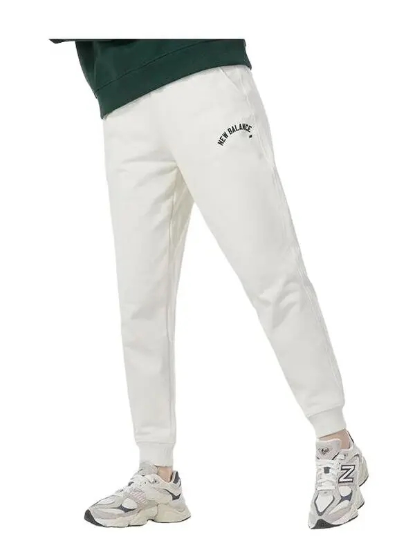 NEW BALANCE Wordmark Logo Jogging Pants - White