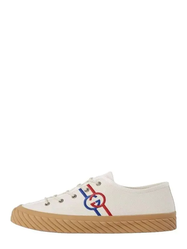 Gucci Interlocking G Low Top Sneakers - Beige