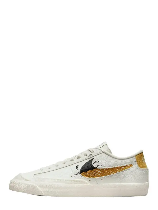 Nike Blazer Low '77 Se Next Nature 'sun Club Sail' Sneakers - White/brown