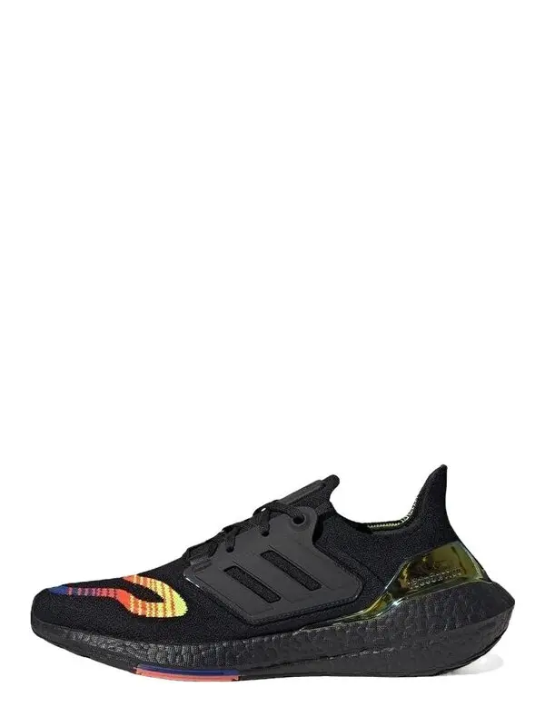 Adidas Ultraboost 22 'linear Energy Black' Sneakers - Black/orange