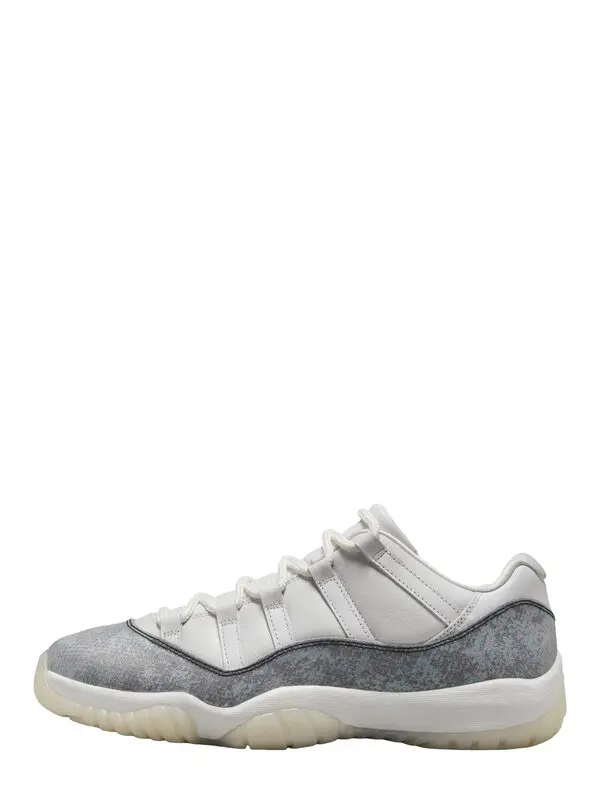 JORDAN Retro Low "year Of The Snake - Black/summit White/football Grey