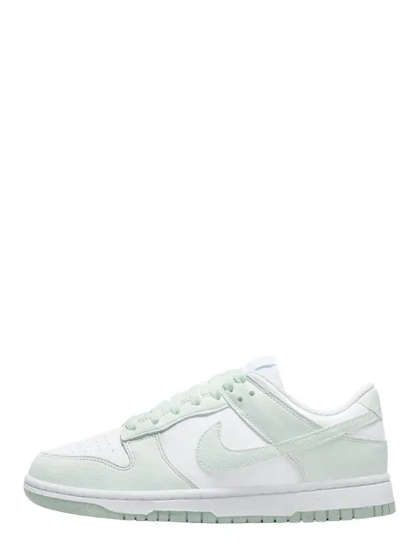 Nike Dunk Low Next Nature Sneakers - White/light Green