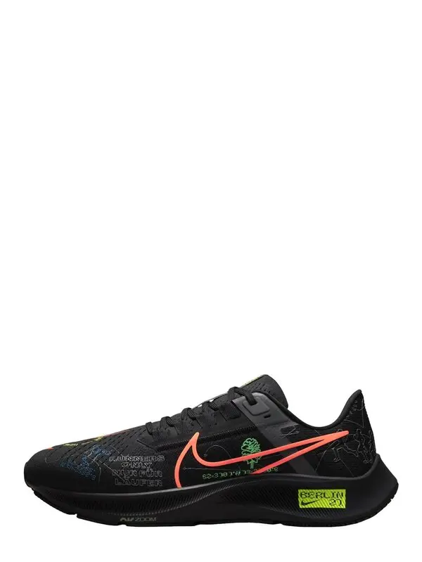 Nike X Highsnobiety Air Zoom Pegasus 38 'berlin Marathon' Sneakers - Black/brown