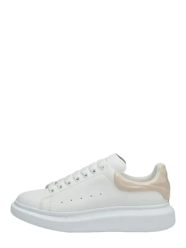 Alexander McQueen Oversized Sneakers - White/beige