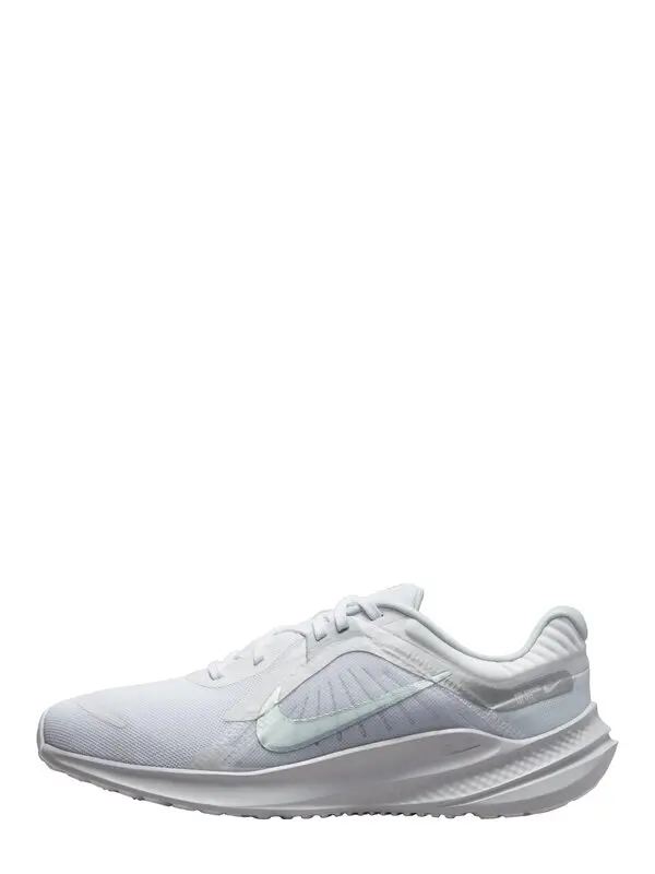 Nike Quest Sneakers - White/grey