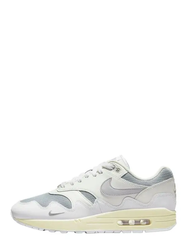 Nike X Patta Air Max 1 Sneakers - White/grey