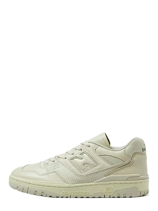NEW BALANCE X Auralee 550 Low Top Sneakers - Ecru/pistachio