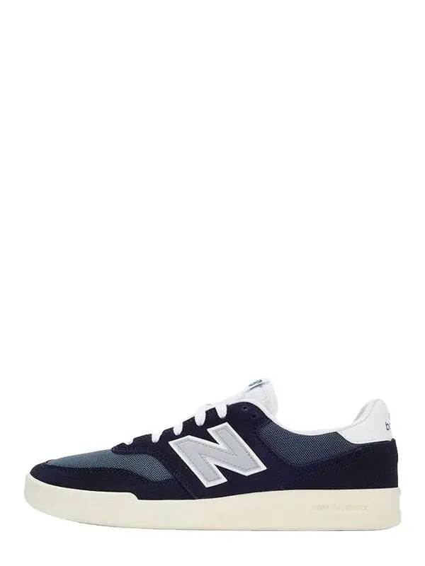 NEW BALANCE Court 300v2 Sneakers - Purple