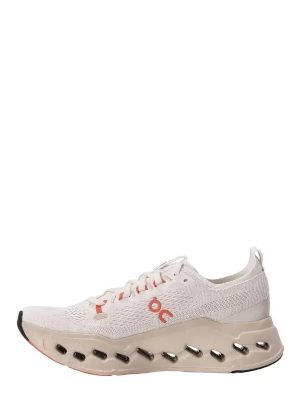 On Cloudsurfer Max Sneakers - Ivory/salmon