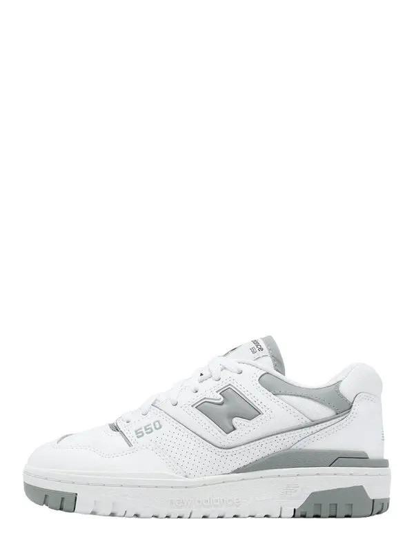 NEW BALANCE 550 Sneakers - White